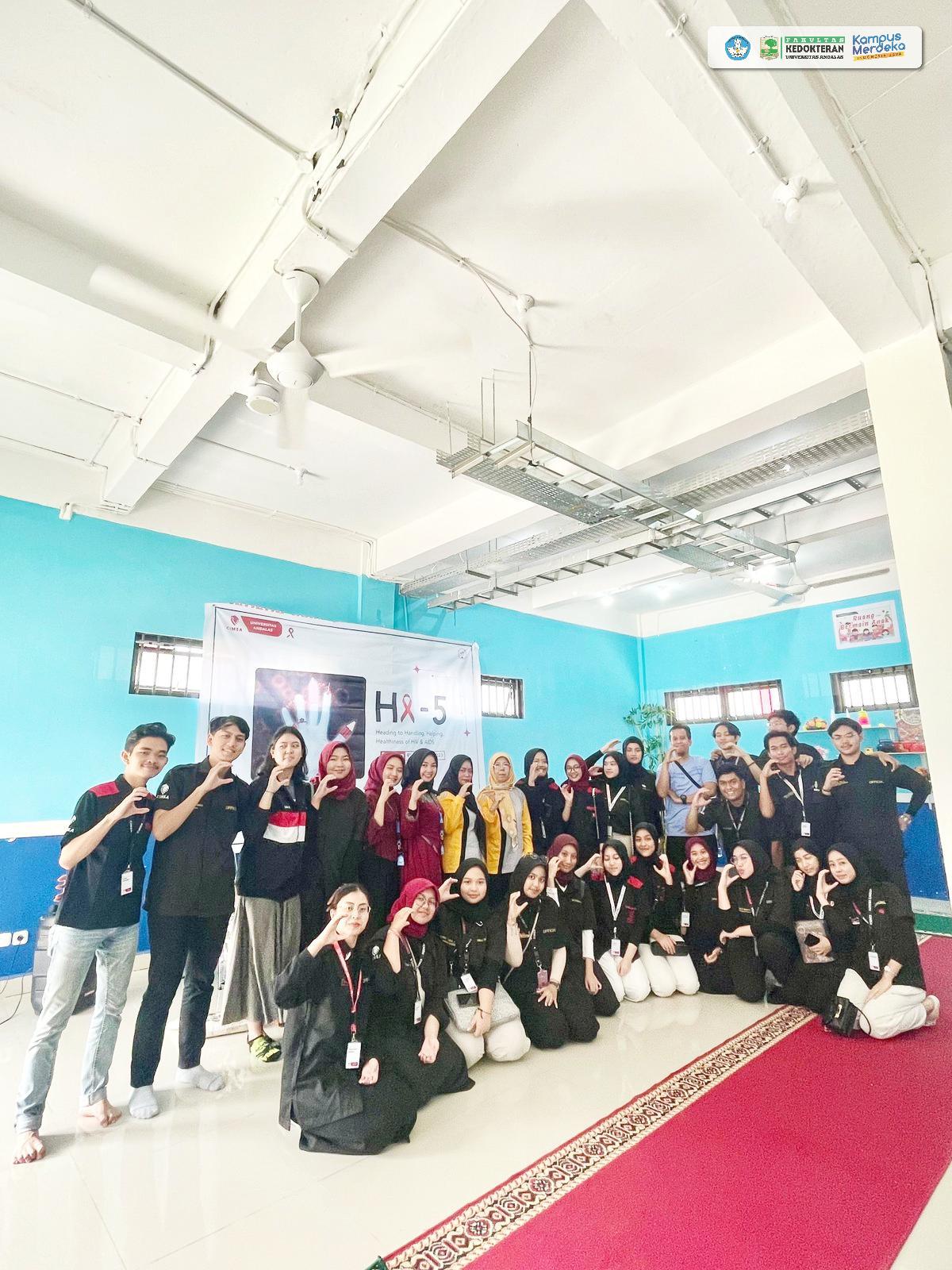 Peringati World AIDS Day CIMSA FK UNAND Gelar HI-5 (Heading to Handling ...