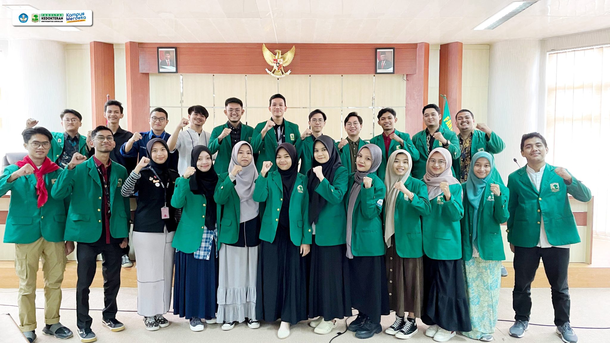 Sidang Istimewa Keluarga Mahasiswa Fakultas Kedokteran Universitas ...