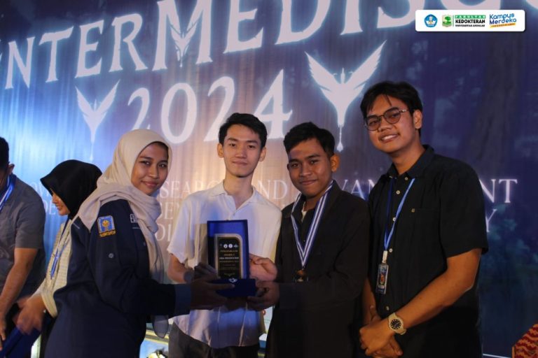 Delegasi Mahasiswa FK UNAND berhasil sabet 2 gelar juara ajang Oral Presentasi pada event ...